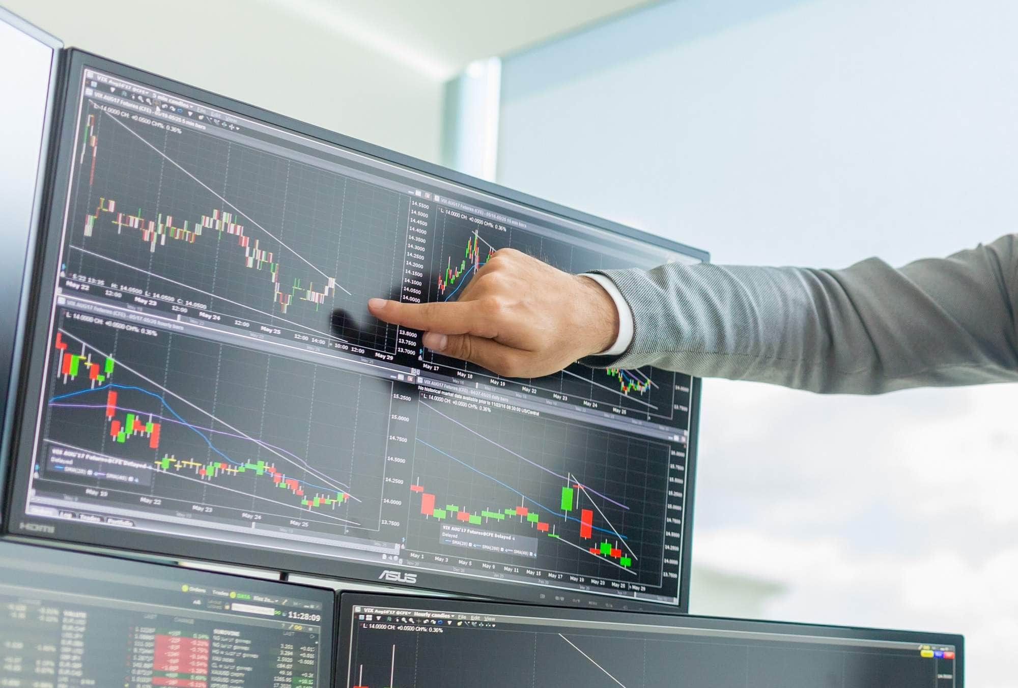 Meet Gonzalo José Cifuentes (@Gonzaloj) who is rising through the ranks ...